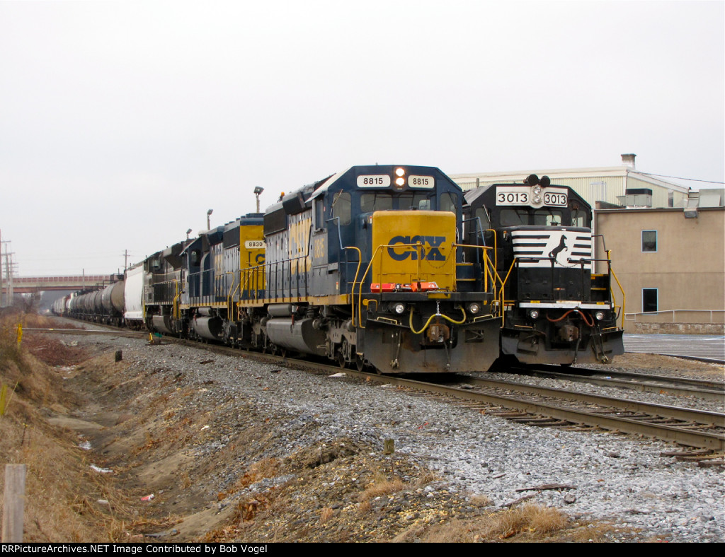 CSX 8815 and NS 3013